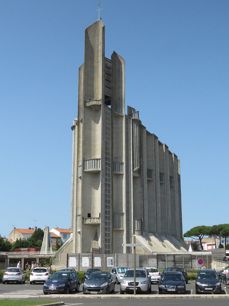French Cathedrals and Churches - Roanne to Runan