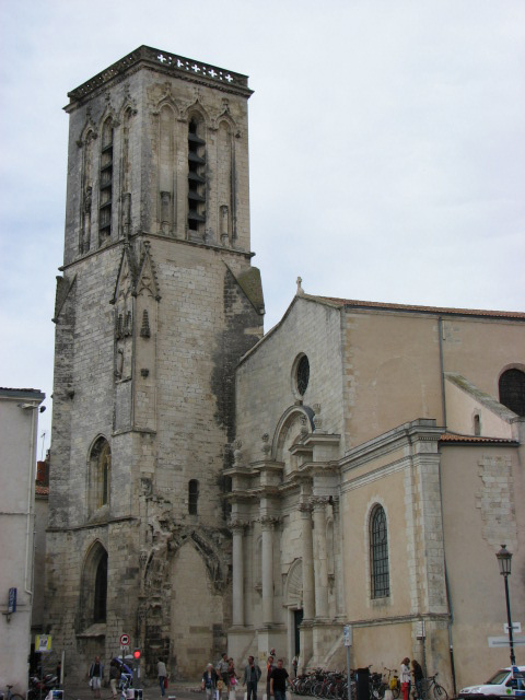 French Cathedrals and Churches - Roanne to Runan